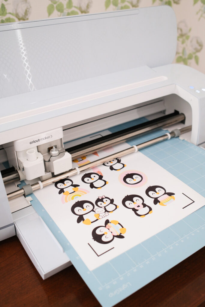 How to Make Stickers With a Cricut for Beginners – Danielle Moss